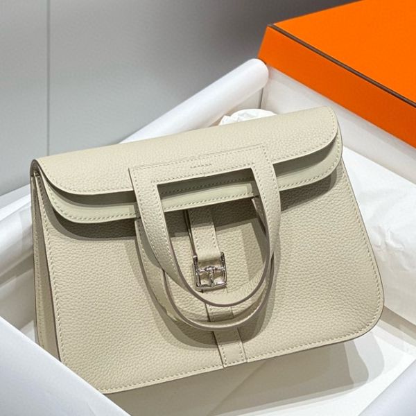 HERM Halzan 25 Bag in Craie Clemence Leather – TP Luxe